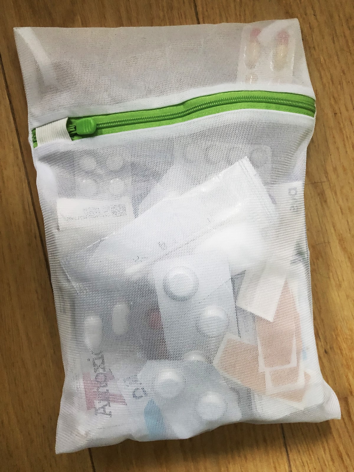 Trousse de Secours (Kit) Randonnée : Liste, Guide et Conseils